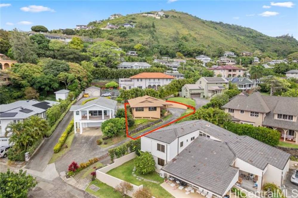 1974 Judd Hillside Road #A Honolulu, HI 96822 MLS #202406799