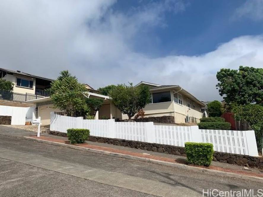 98-1218 Alolua Street Aiea, HI 96701 MLS #202326738