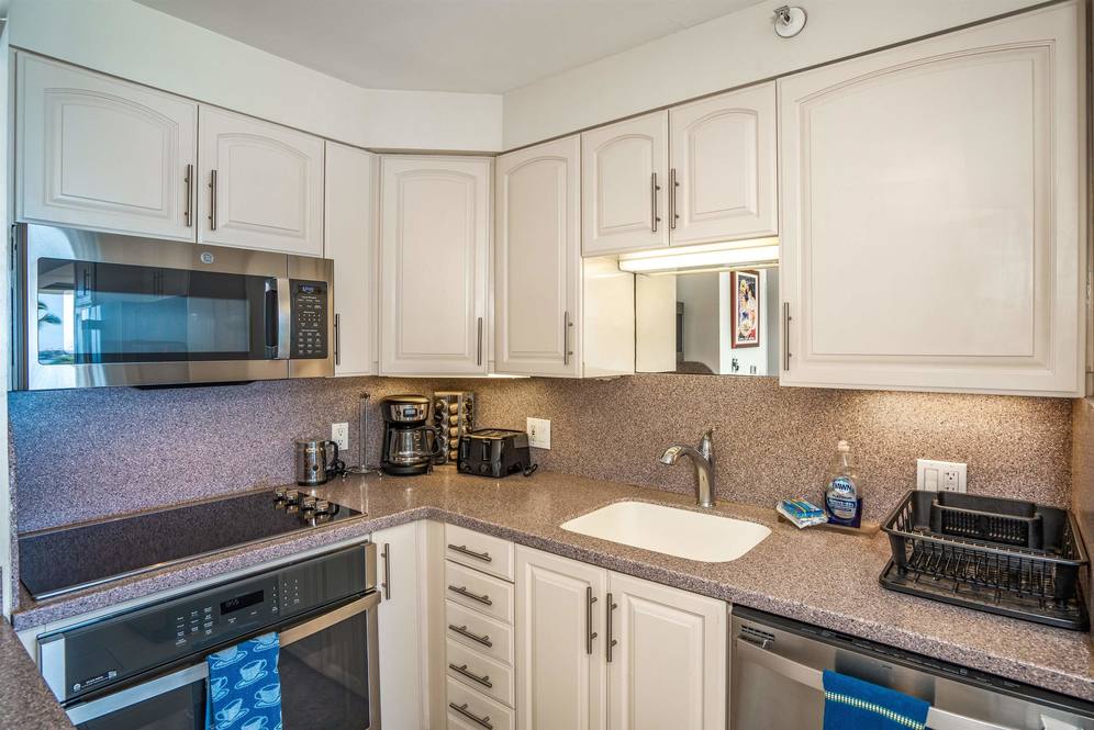 Hawaii Real Estate - Homes, Condos, Land | Hawaii Life | 8921 Listings